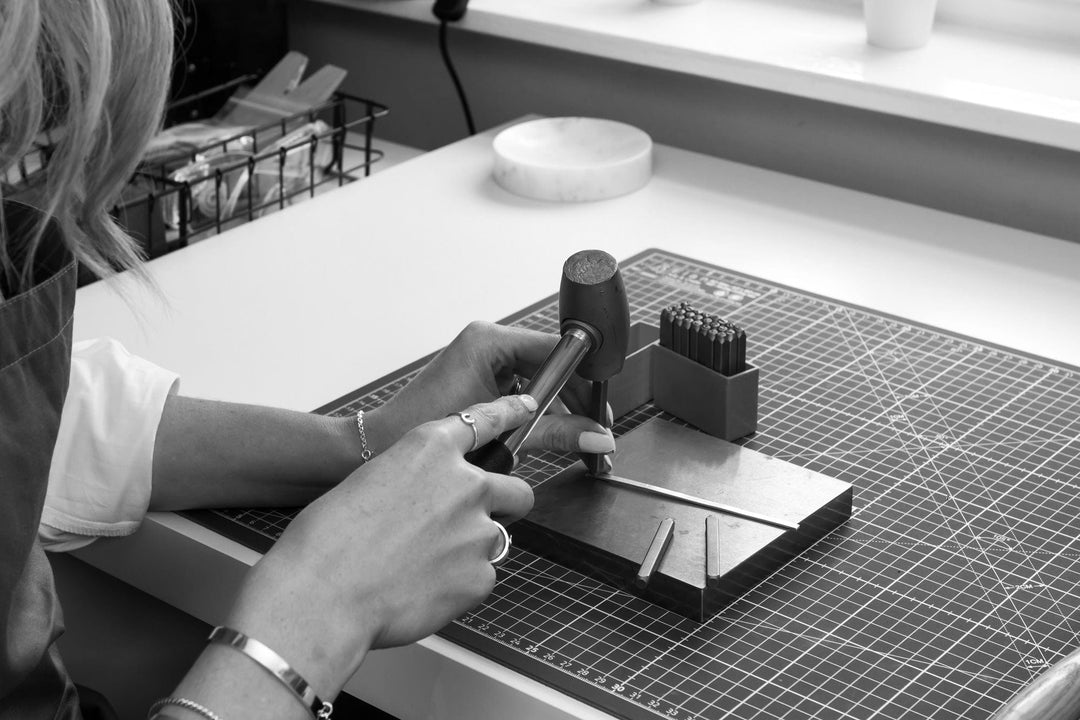 The Story – The Silver Stable